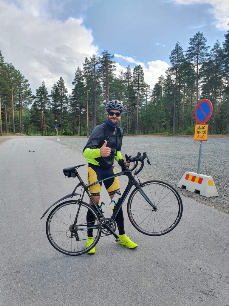 ”Om någon hört mig på vägen till Sundsvall hade de nog ringt polisen ... ”Om någon hört mig på vägen till Sundsvall hade de nog ringt polisen ...