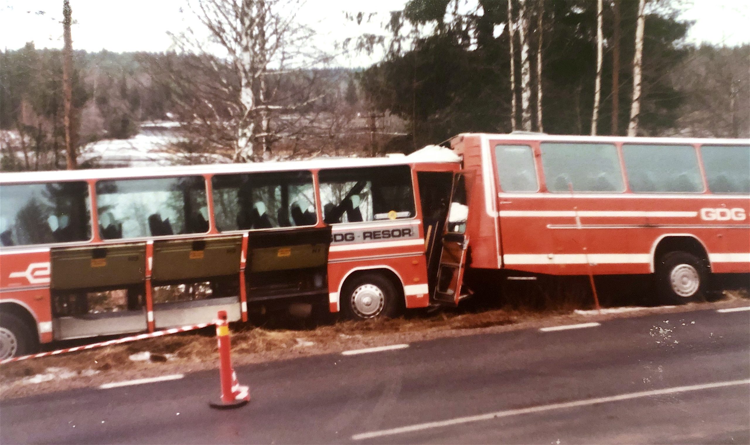 38 år sedan den stora bussolyckan i Eldforsen - Siljan News