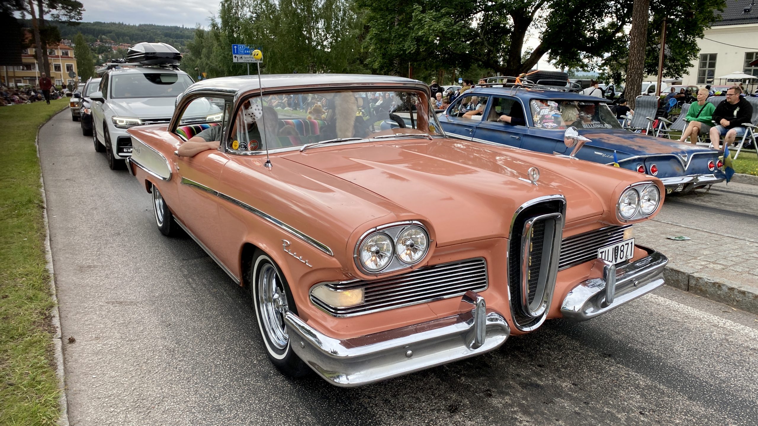 Classic Car Week avrundades med traditionsenlig cruising - Siljan News