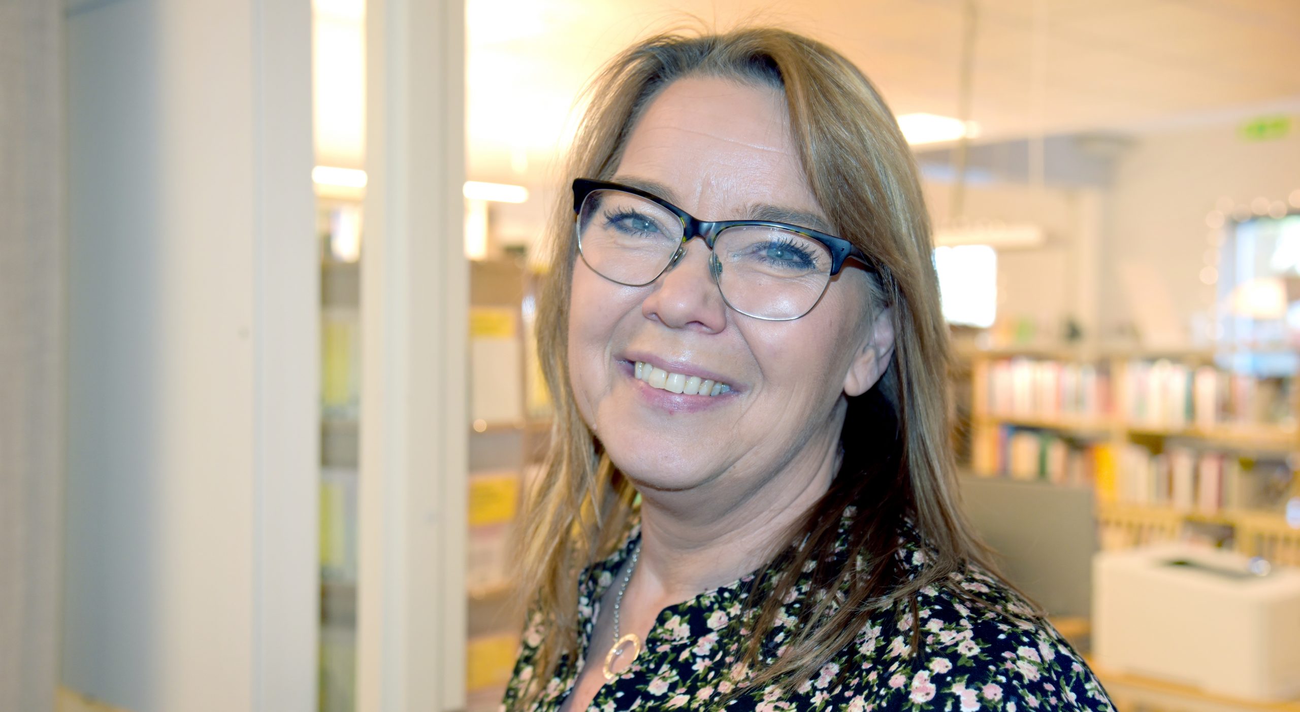 ”Susanne kan du inte sitta här ute och läsa med oss” - Siljan News