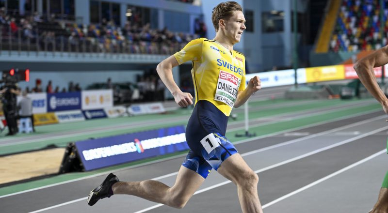 Pappa Jonny fick hänga SM-guldet runt Emil Danielssons hals - Siljan News