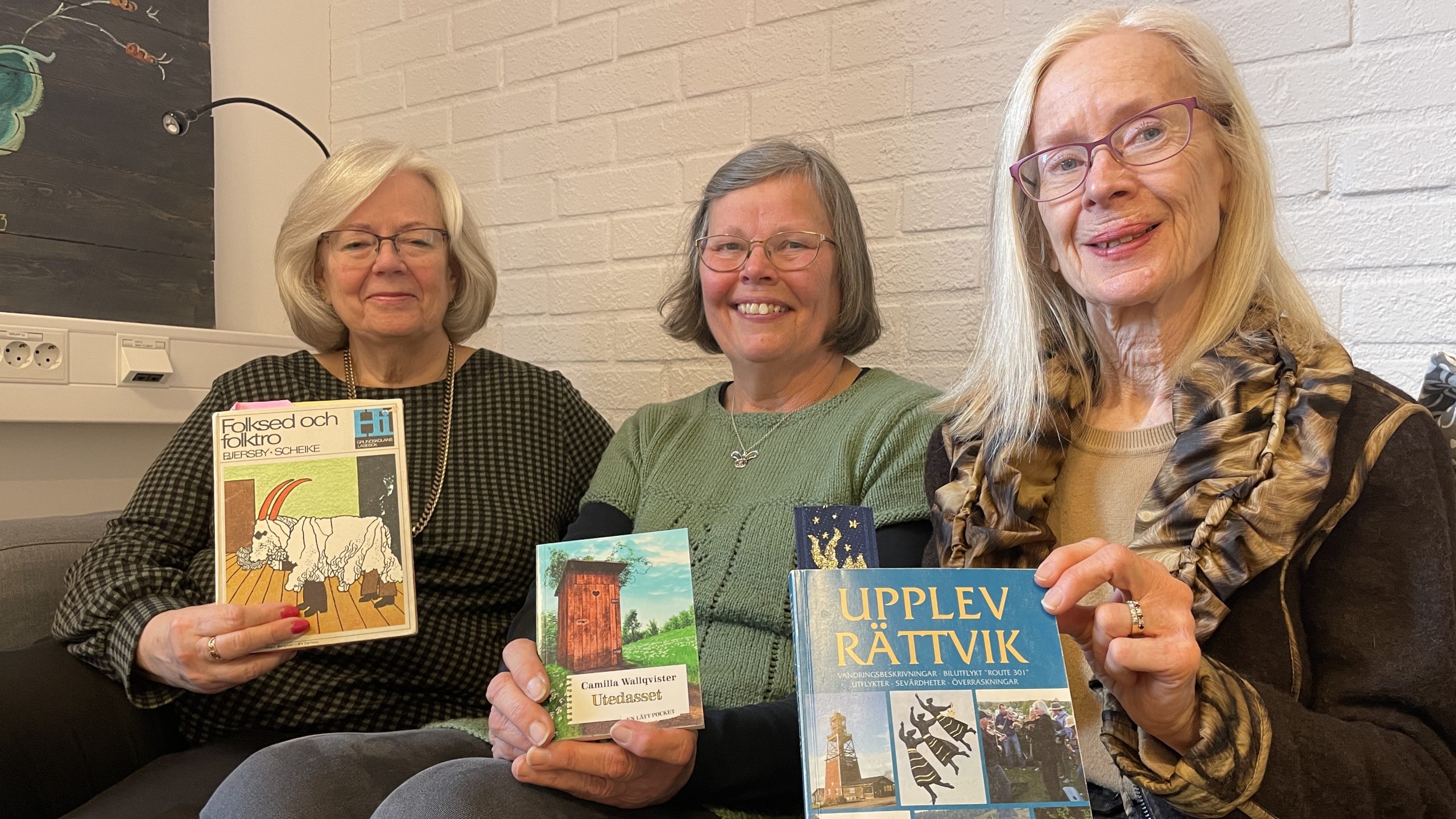 "När jag sitter med de äldre så ser jag hur det väcker en massa ...