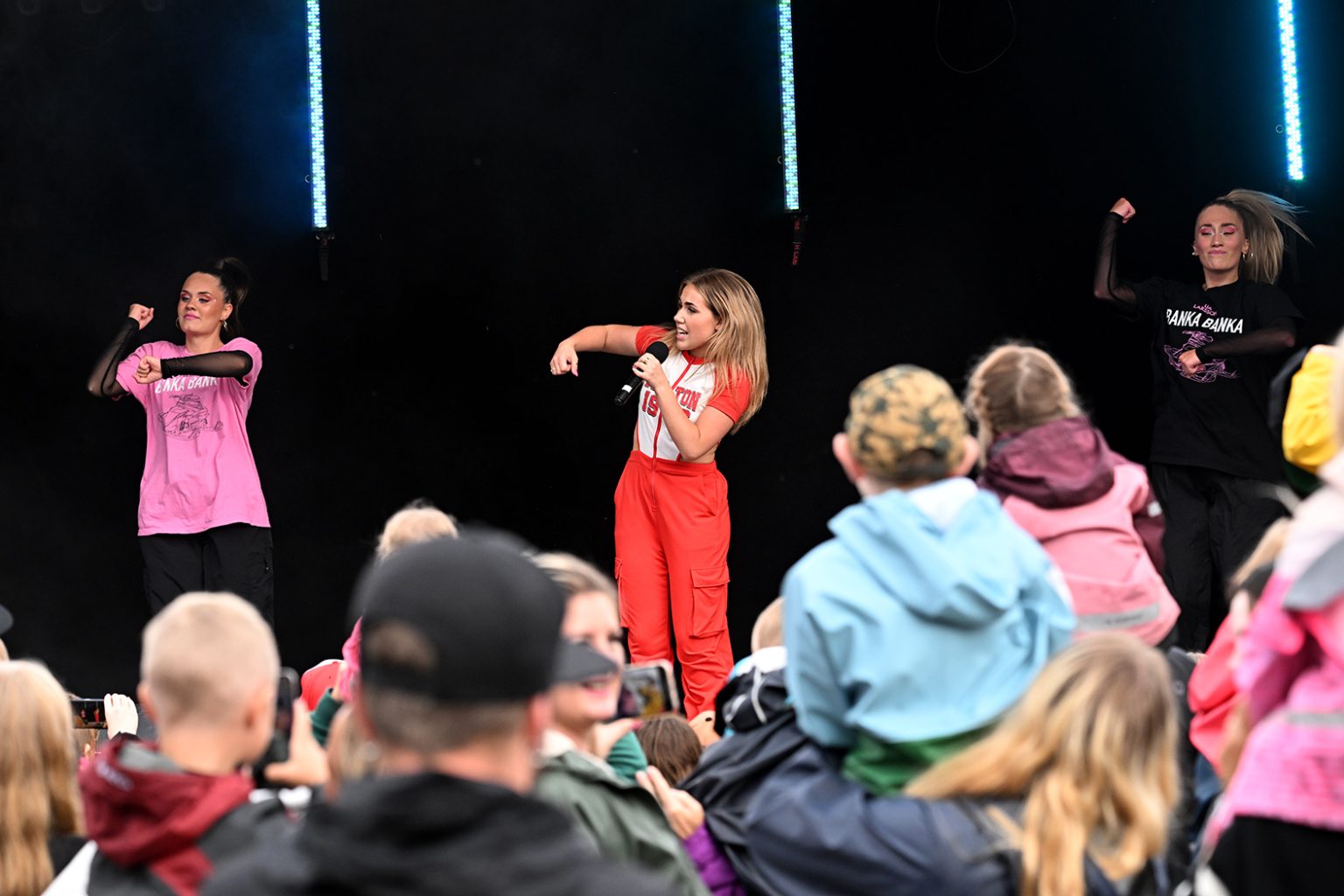 Lia Larsson Drog Storpublik Till River Valley Meet Siljan News