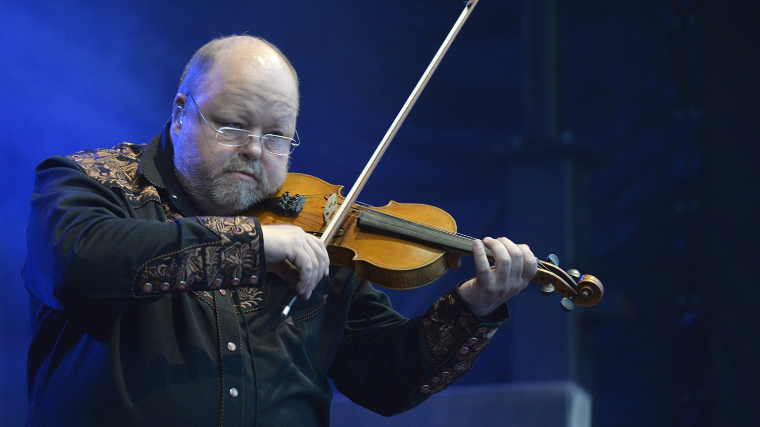 Larz Kristerz gör succé med egna tolkningen av Koppången - Siljan News