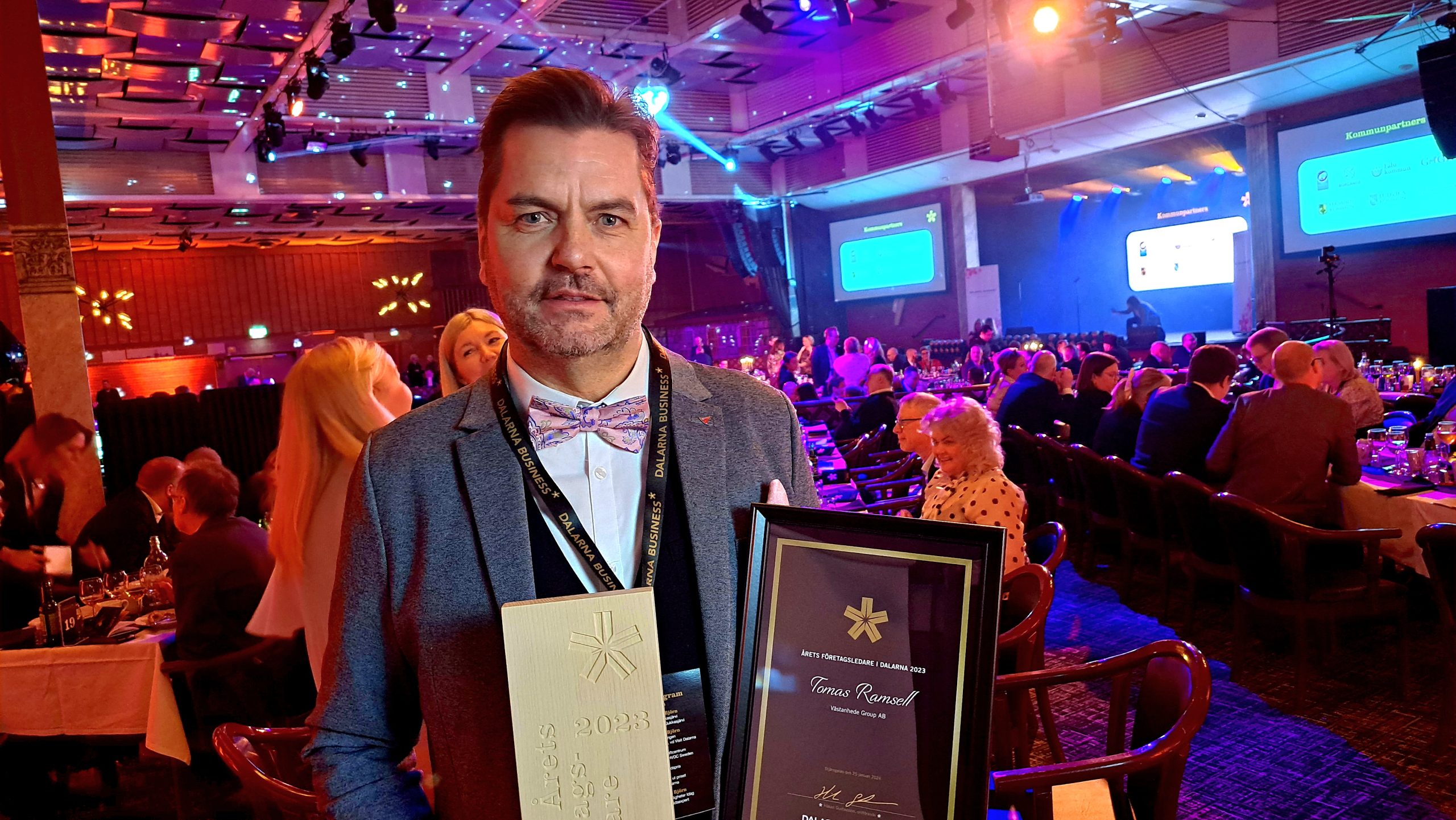 Årets bästa inom näringslivet utsedda – här är alla vinnare på Stjärngalan - Business News Dalarna