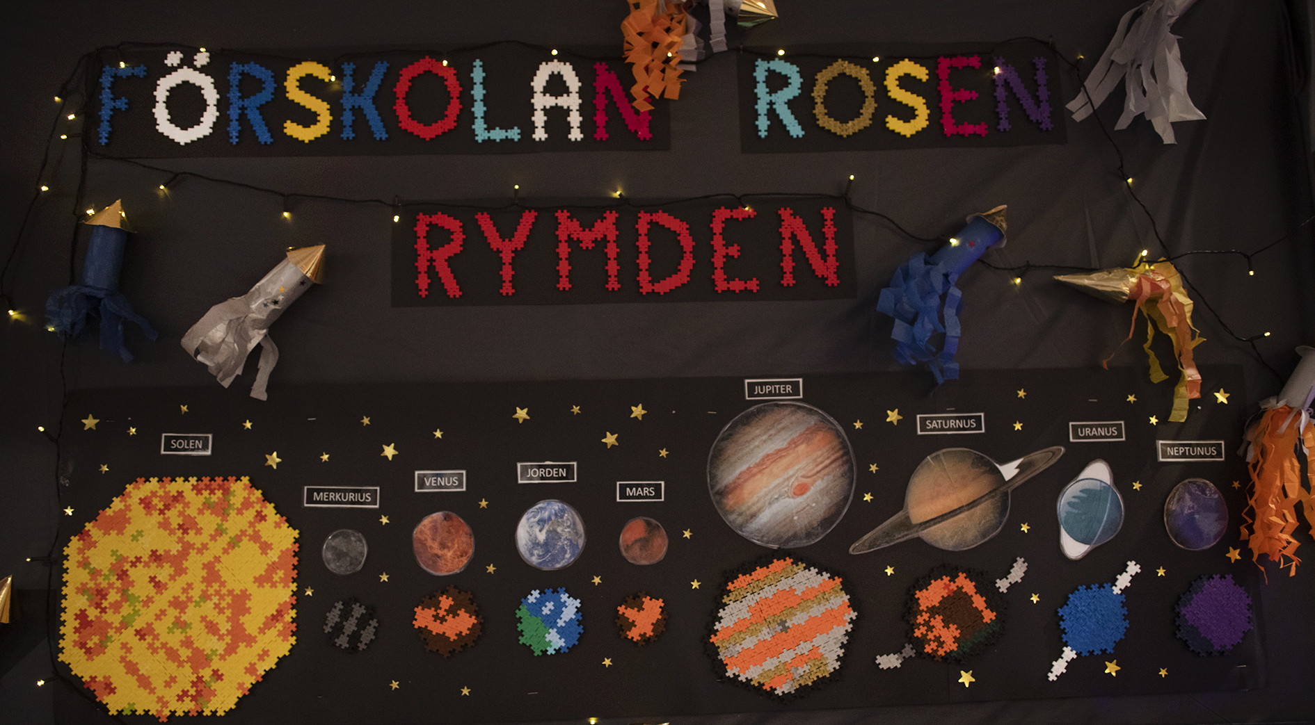 Aliens, målningar och rymdraket i plus-plus på Vårsalong - Siljan News