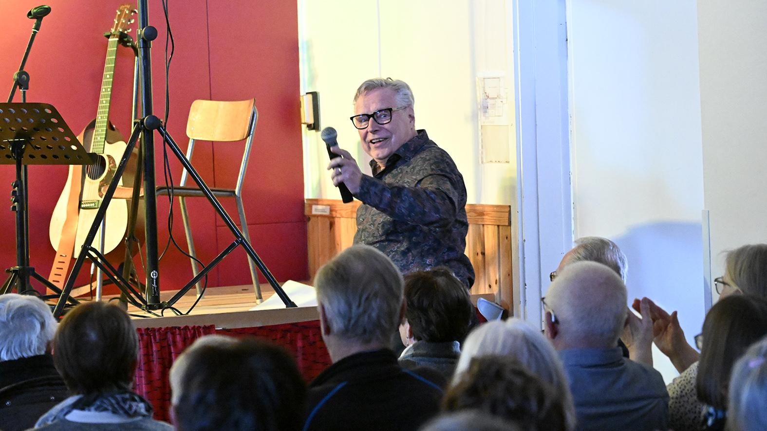 Ny Musik och ljugarafton är ingen skröna - bystugeturné klar - Siljan News