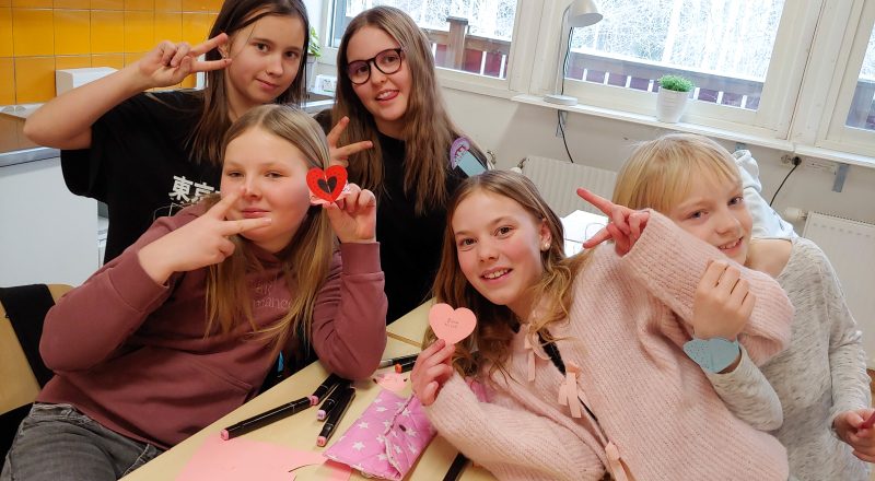 Vänskapsdag lärde elever om snällhet: ”Viktigt att ha bra kompisar ...