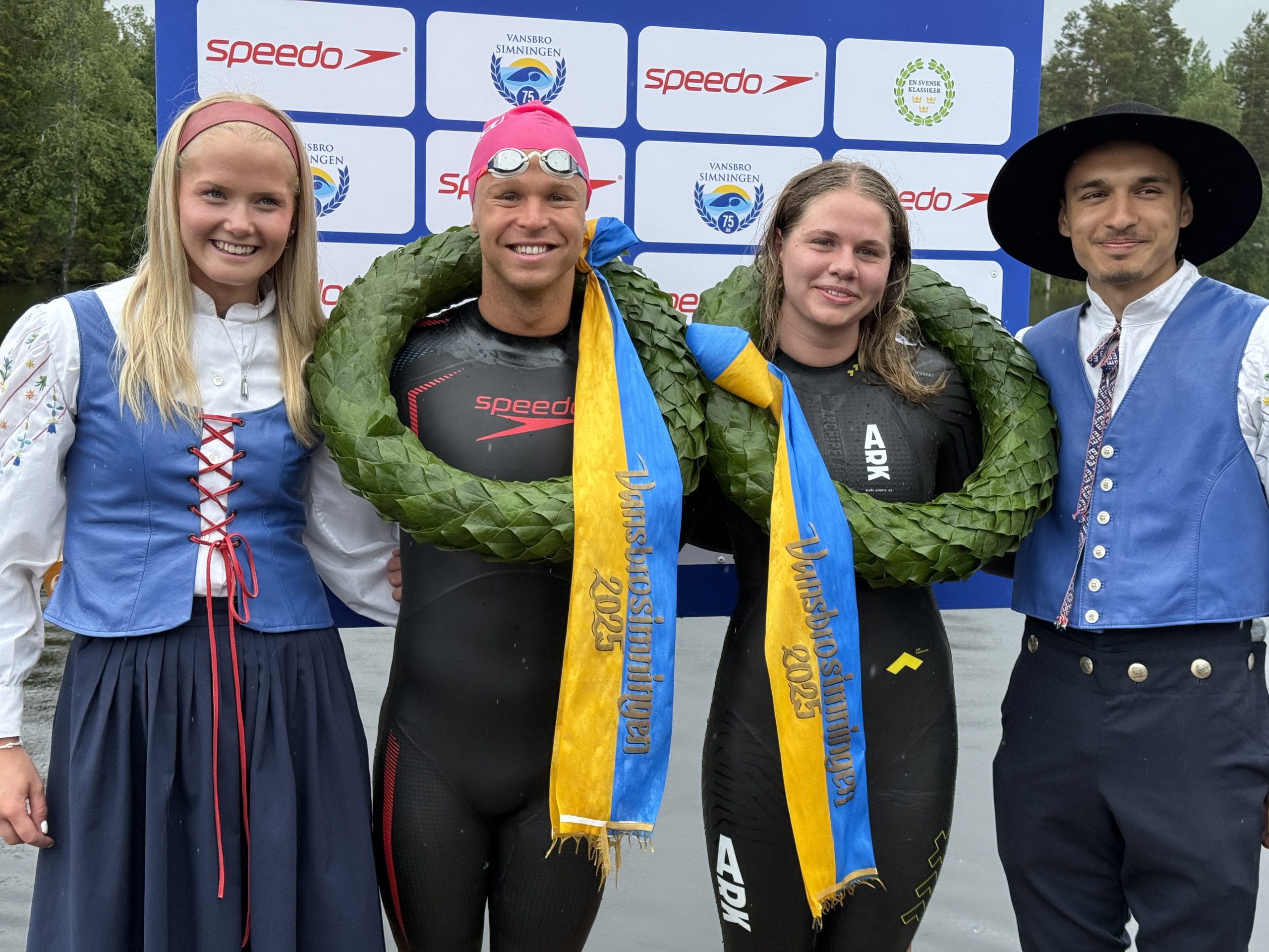 Nytt banrekord i Vansbrosimningen – Victor Johansson simmade hem segern ...