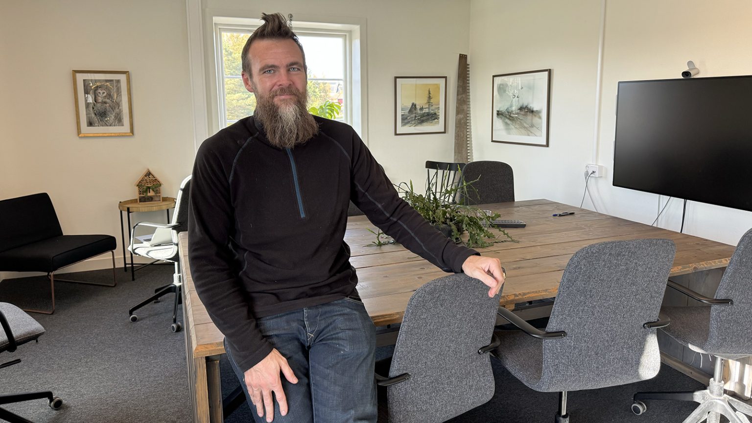 Platt tak ska bort – Strandskolan behöver ny taklösning - Siljan News